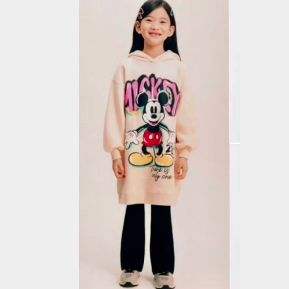 Zara | Shirts & Tops | Zara X Disney Mickey Mouse Retro Long Hoodie ...